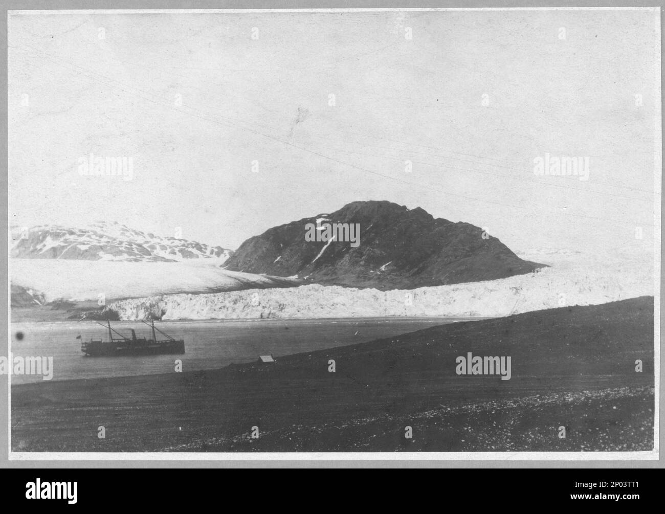 Glaciers alaska 1890 1940 hi-res stock photography and images - Alamy