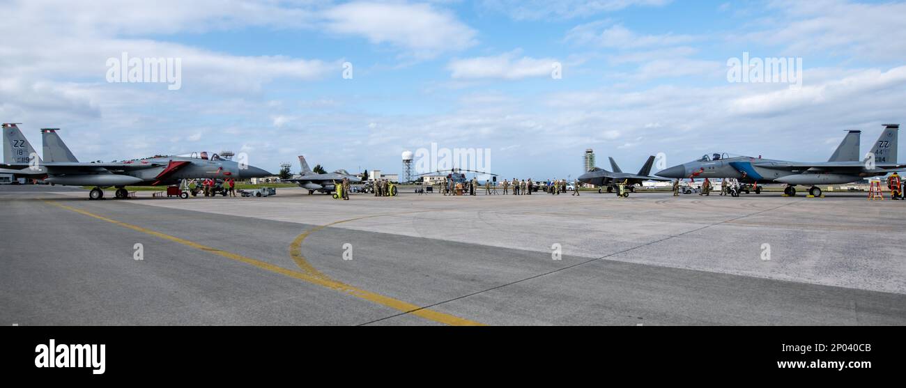 From left to right, an F-15C Eagle assigned to the 67th Fighter ...