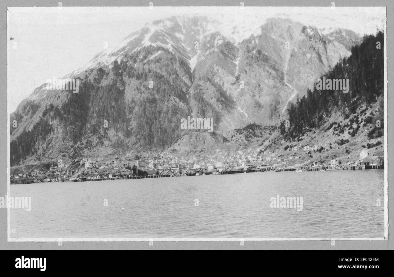 Waterfronts alas hi-res stock photography and images - Alamy