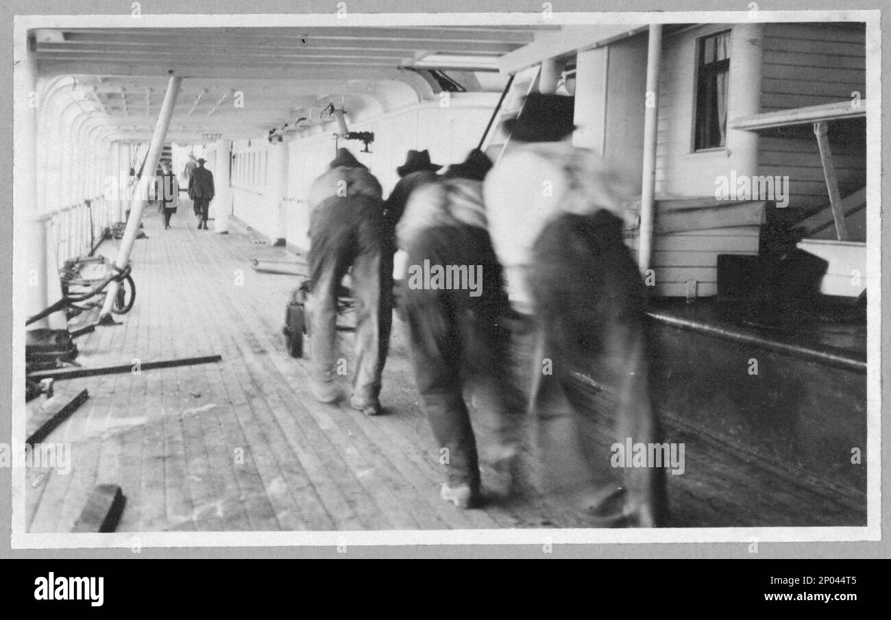 Working aboard ship. Frank and Frances Carpenter collection , Gift; Mrs ...
