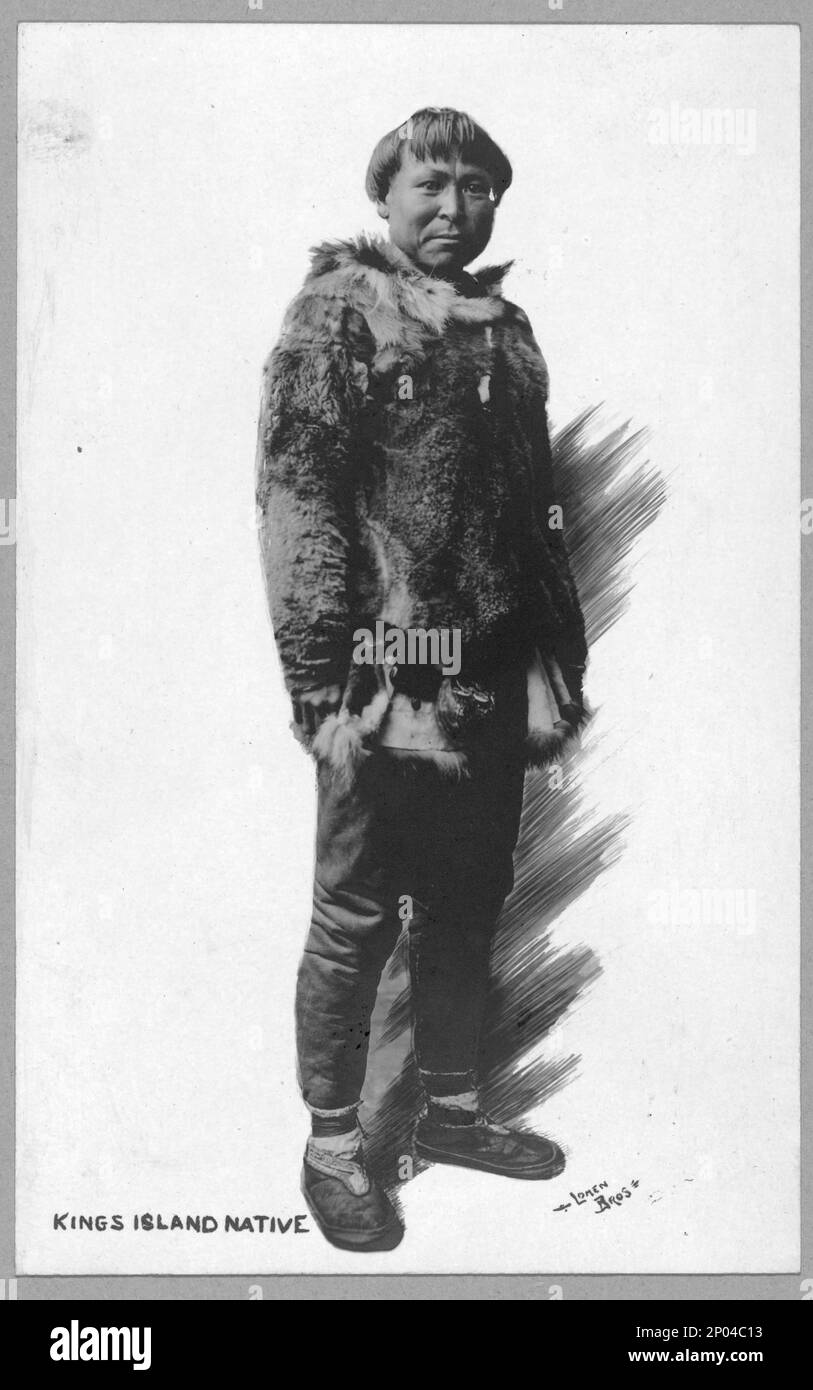 Indians of north america alaska 1890 1940 hi-res stock photography and ...