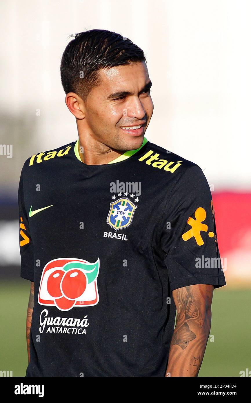 SP - Sao Paulo - 20/03/2017 - Treino da Selecao Brasileira - jogador ...