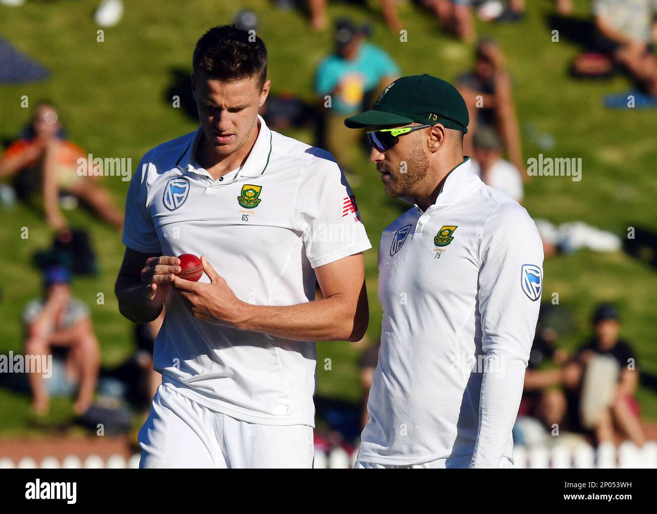 South Africa's Morne Morkell, left and his captain Faf du Plessis ...