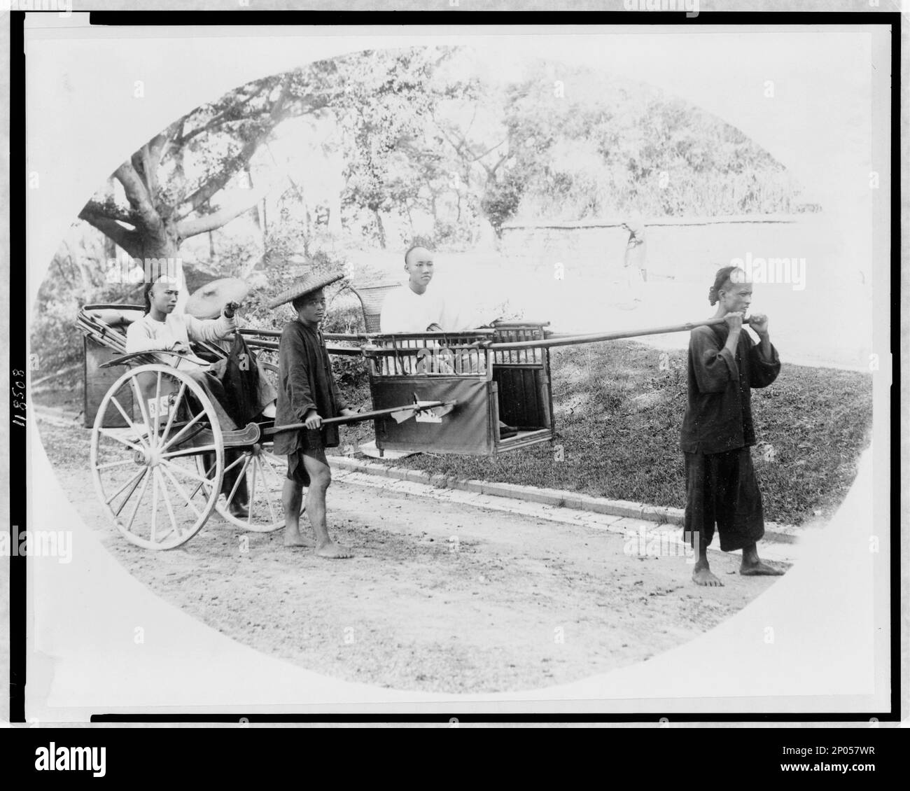 What Is The Meaning Of Sedan Chair at Joyce Hartmann blog
