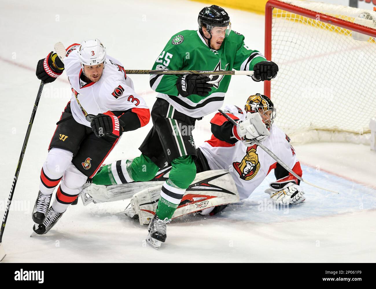March 8th, 2017.Dallas Stars right wing Brett Ritchie (25) bangs into ...