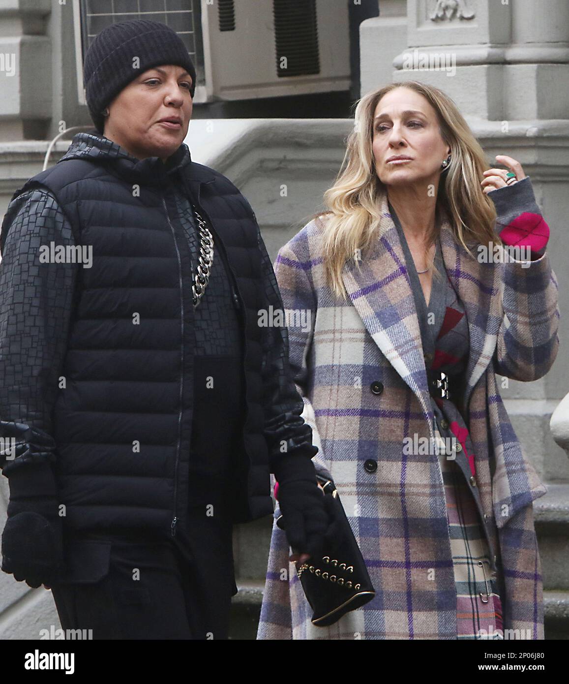 Sara ramírez and sarah jessica parker hi-res stock photography and ...