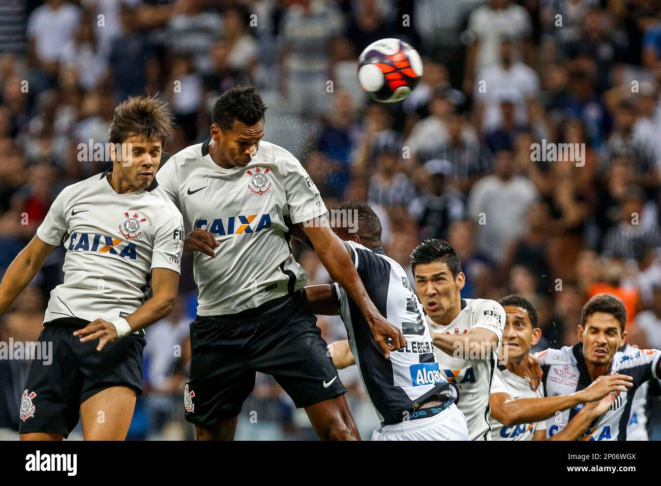 SP - Sao Paulo - 04/03/2017 - Paulista 2017 - Corinthians X Santos - Romero e Jo do Corinthians ...