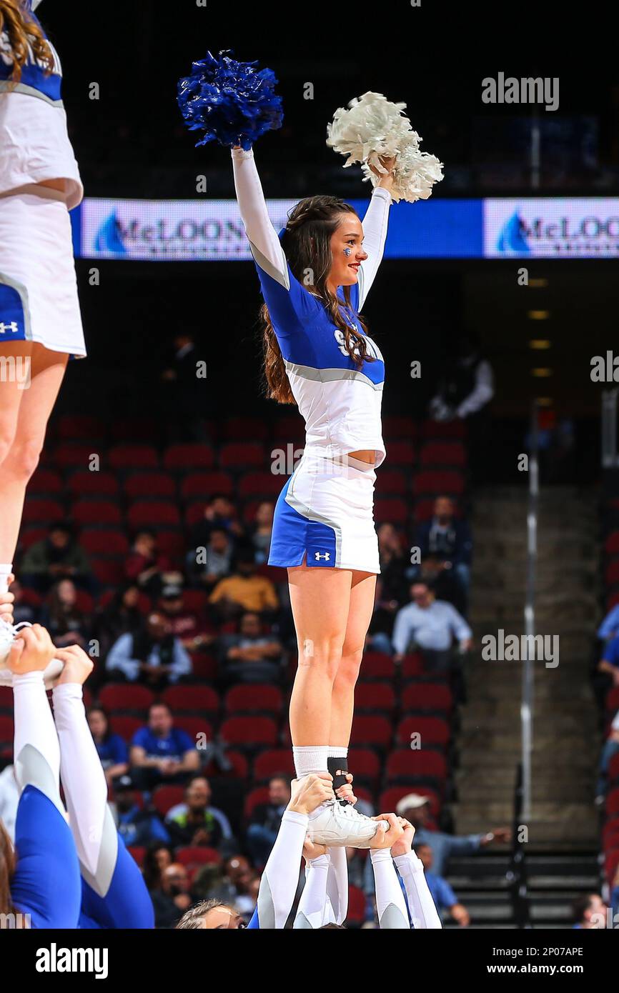 Pirates Cheerleaders