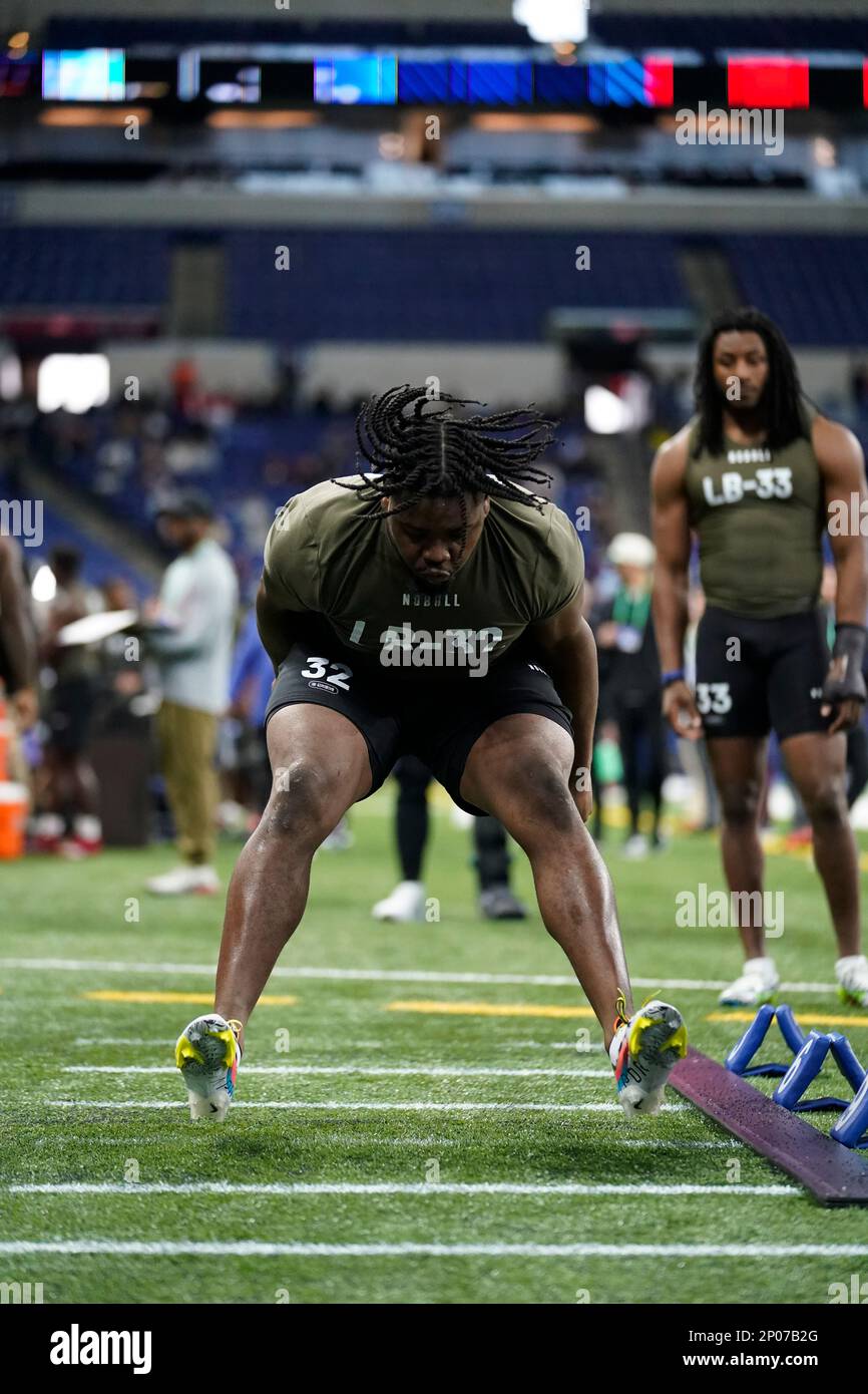 Mississippi State linebacker Tyrus Wheat runs a drill at the NFL ...