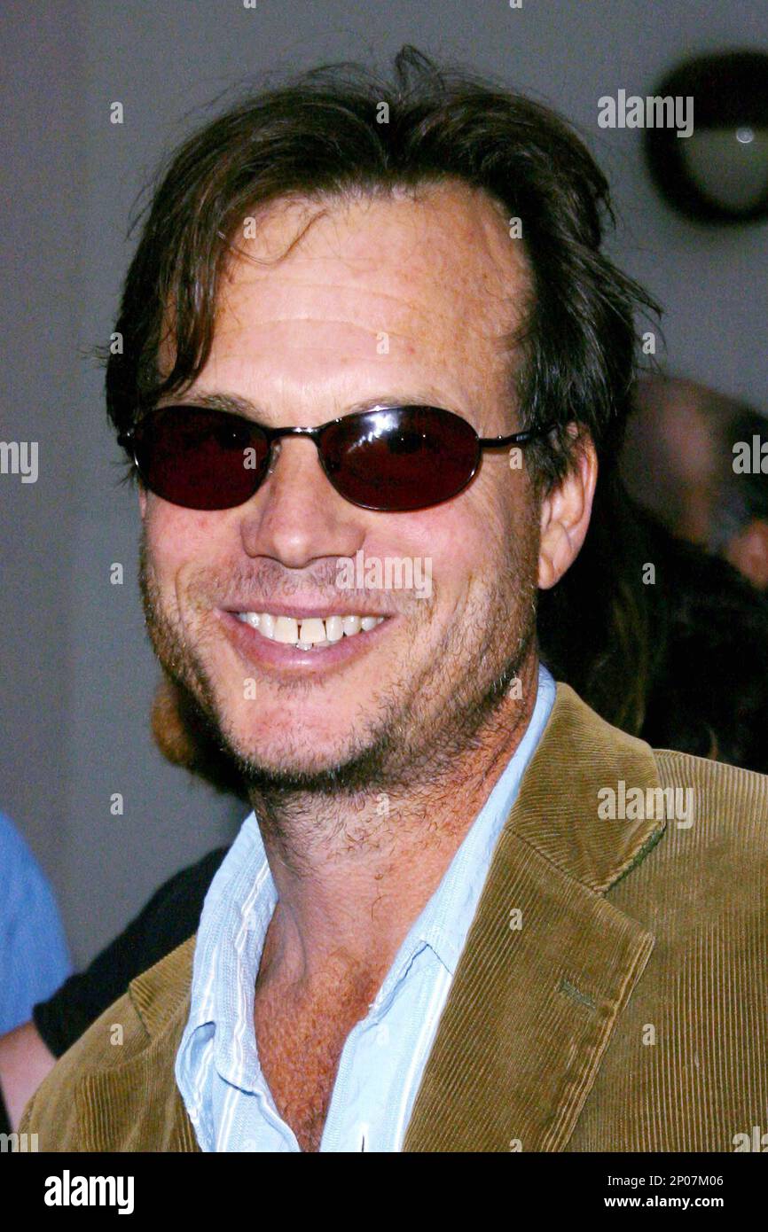Photo by: Roth/STAR MAX/IPx8/12/02Bill Paxton at the premiere of "The ...