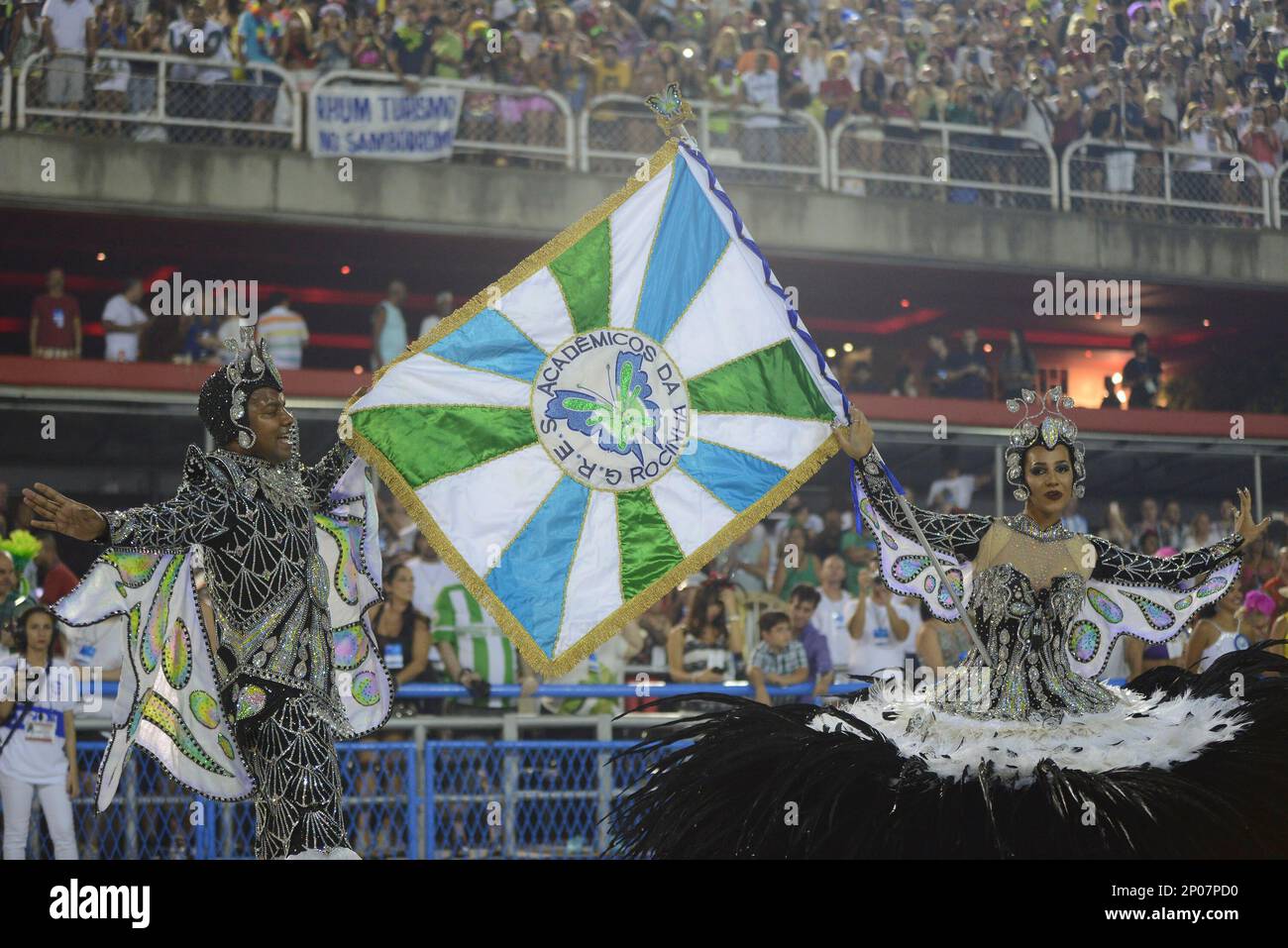 RJ - Rio de Janeiro - 25/02/2017 - Desfie das Escolas de samba do grupo ...