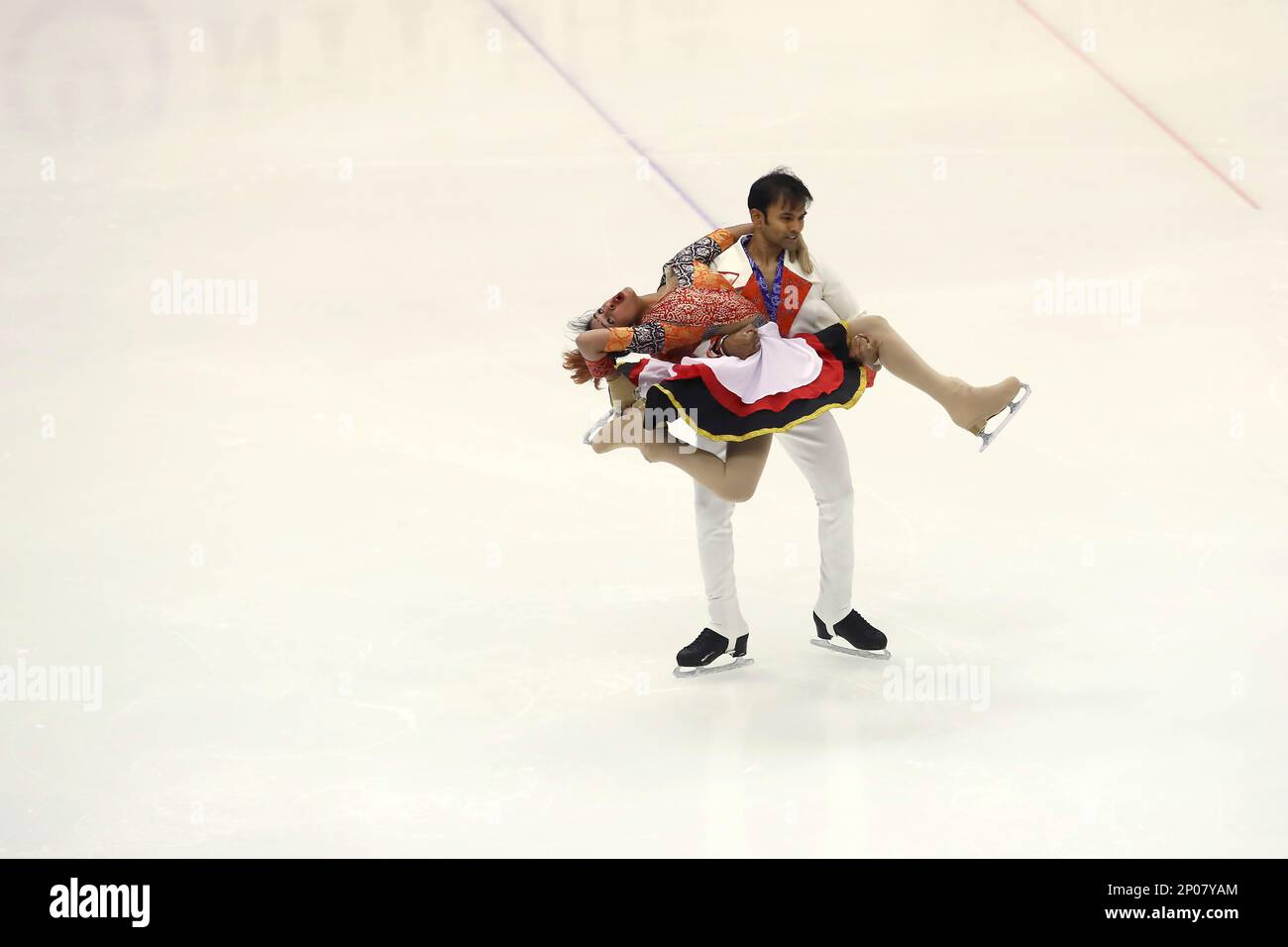 Aldrin Elizabeth Mathew and Anup Kumar Yama of India perform in the Ice ...