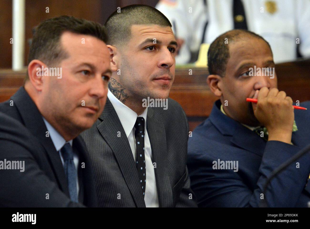 From left to right, lead defense attorney Jose Baez, Aaron Hernandez ...