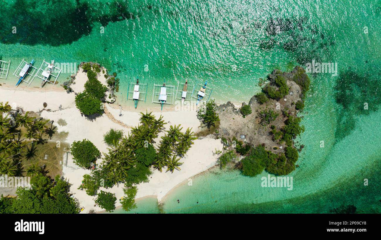 Beautiful sandy beach with palm trees. Bantayan island, Philippines ...