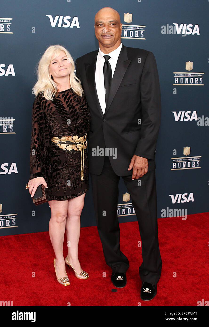 February 4, 2017: Former NFL player Darryl Talley on the Red Carpet ...