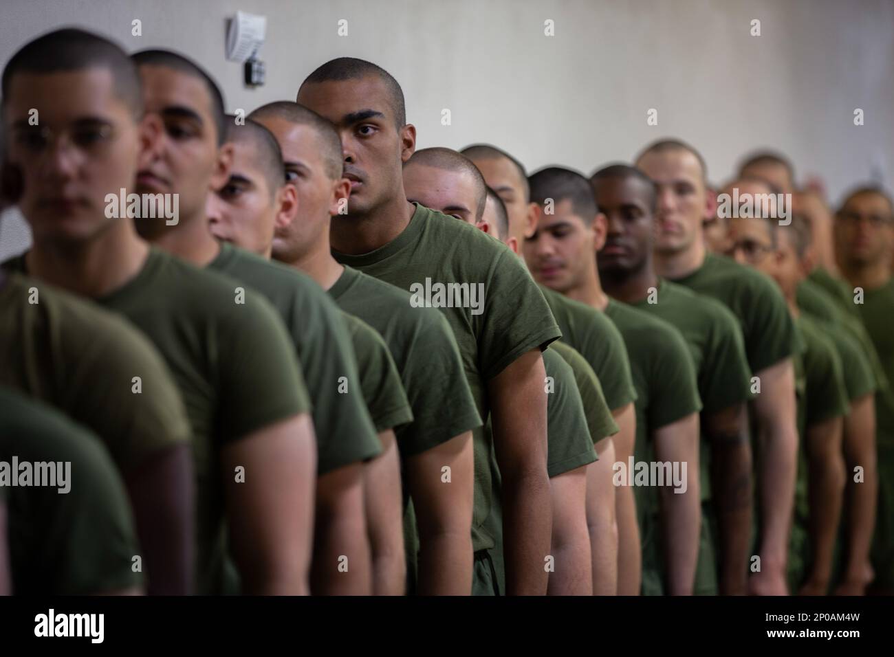 U.S. Marine Corps recruits with Mike Company, 3rd Recruit Training ...