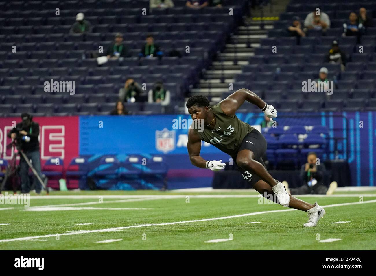 Eastern Michigan defensive lineman Jose Ramirez runs a drill at the NFL ...