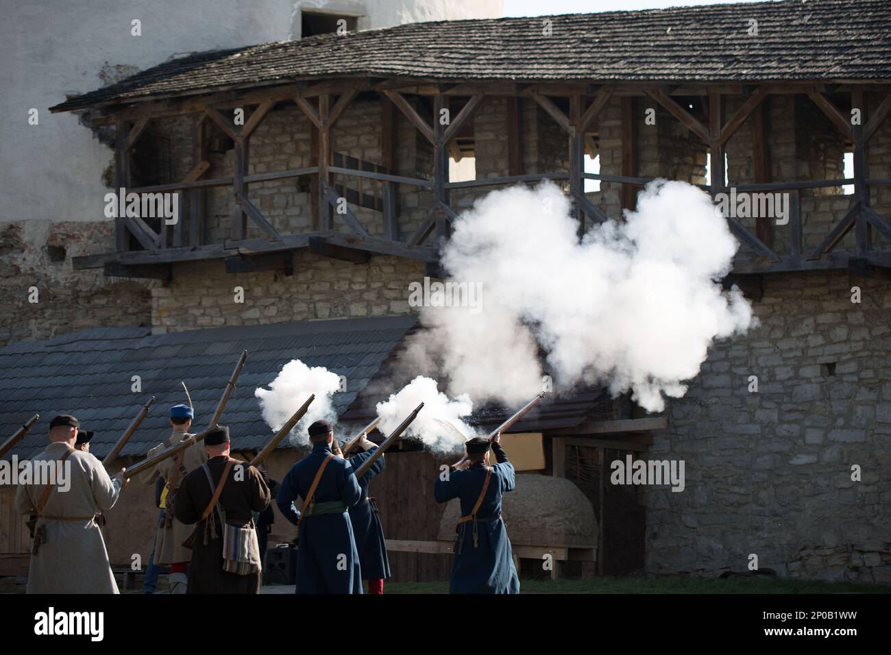 restoration of battle with musketeers Stock Photo - Alamy