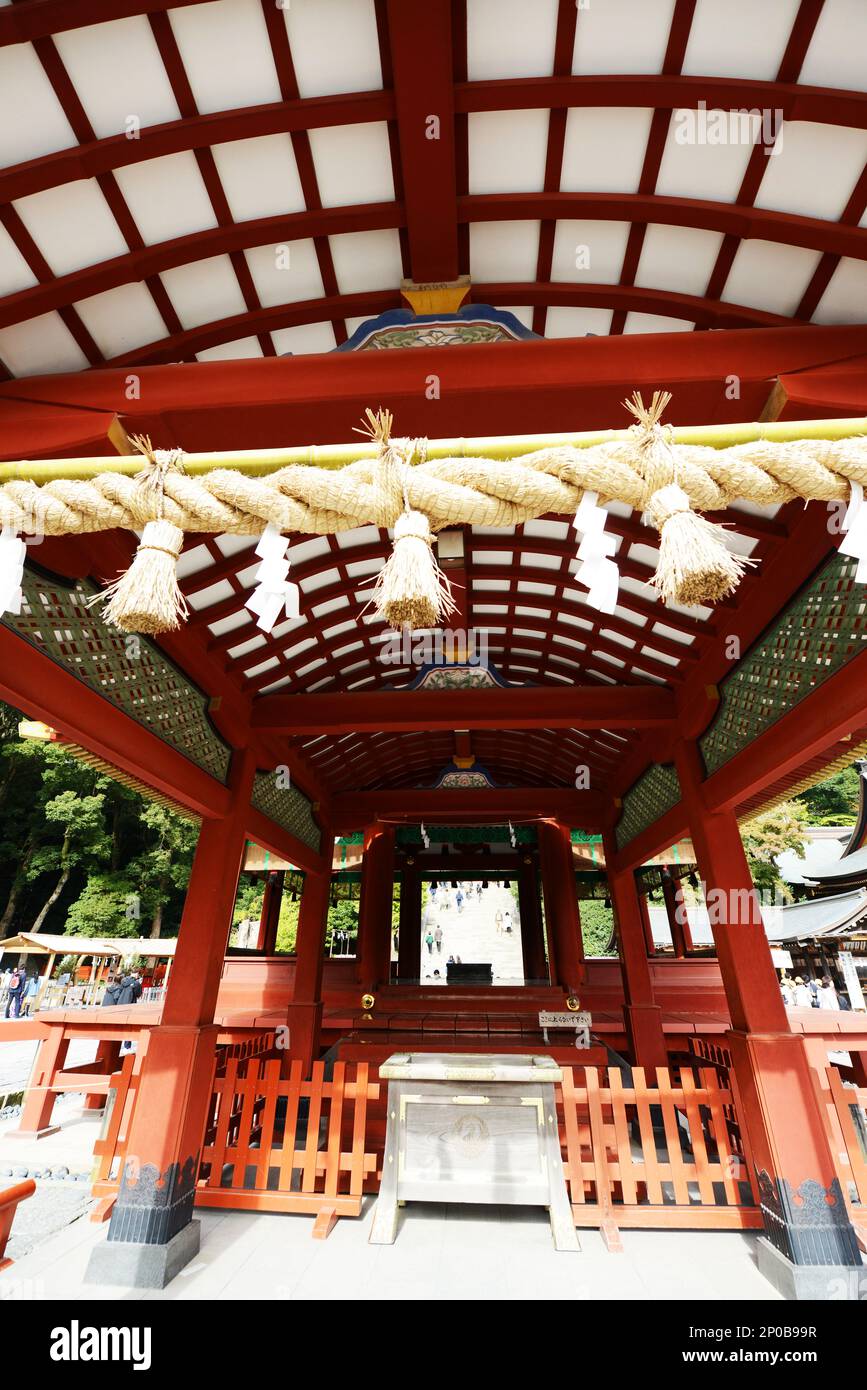 Tsurugaoka Hachimangū Shrine in Kamakura, Japan Stock Photo - Alamy