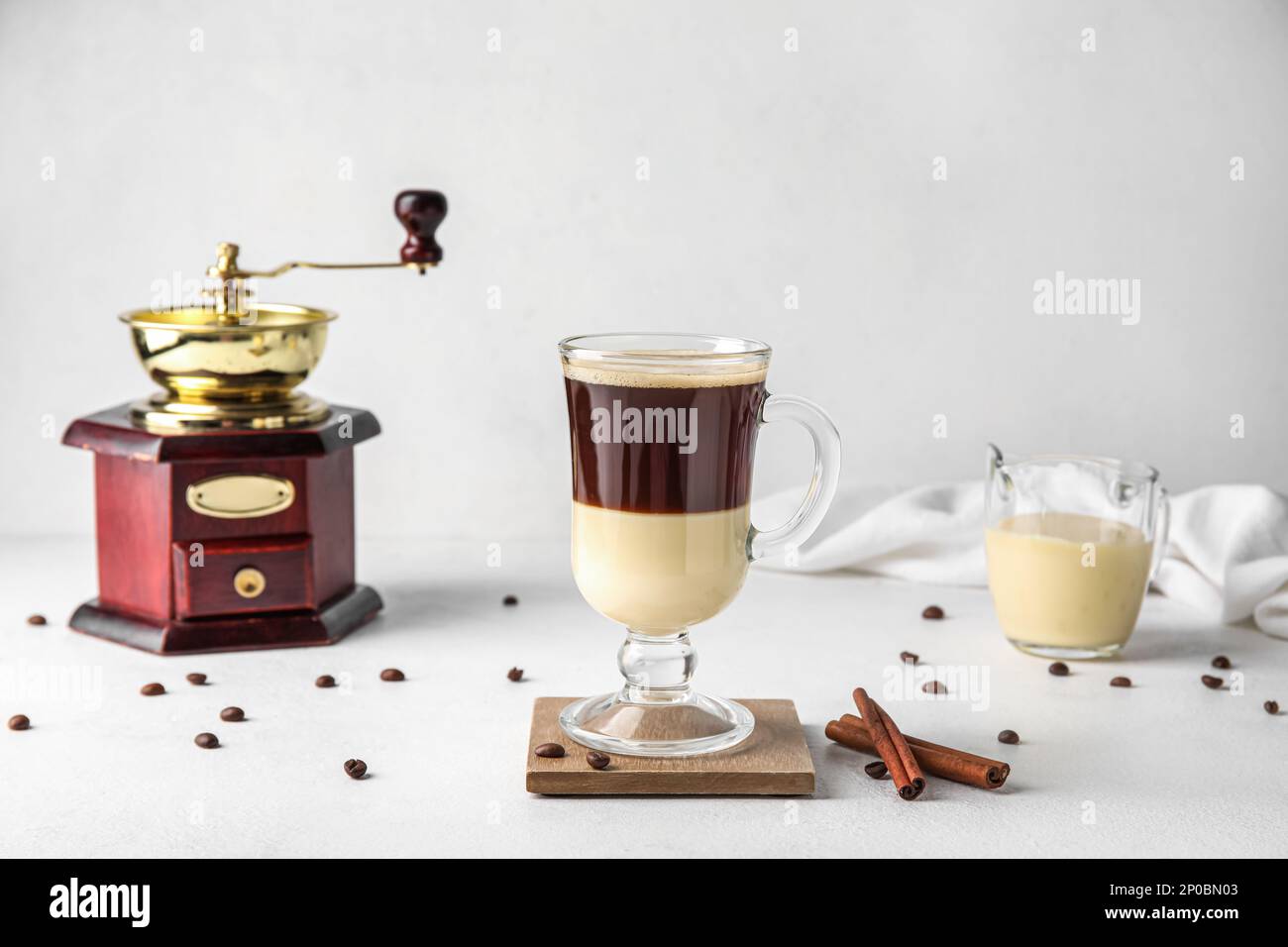 Cafe bombon hi-res stock photography and images - Alamy