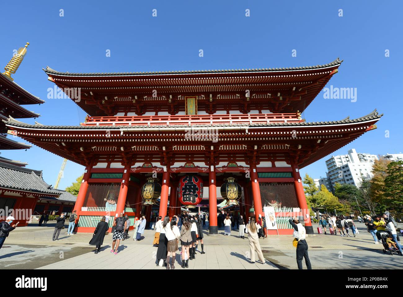 Sensō-ji Buddhist temple in Asakusa, Tokyo Stock Photo - Alamy