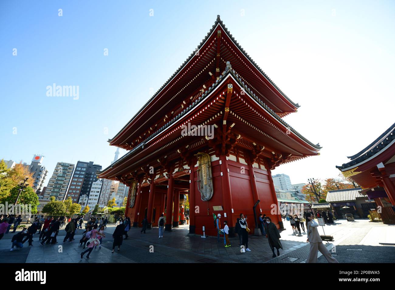 Traditional japanese buddhist architecture hi-res stock photography and ...