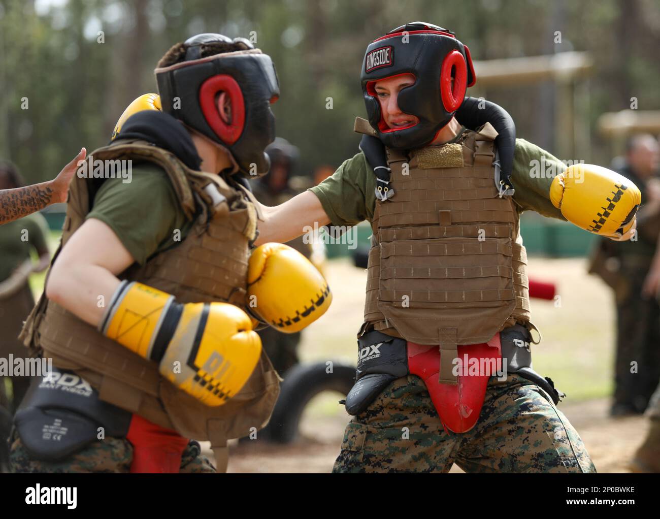 Recruits with Hotel Company, 2nd Recruit Training Battalion, practice ...