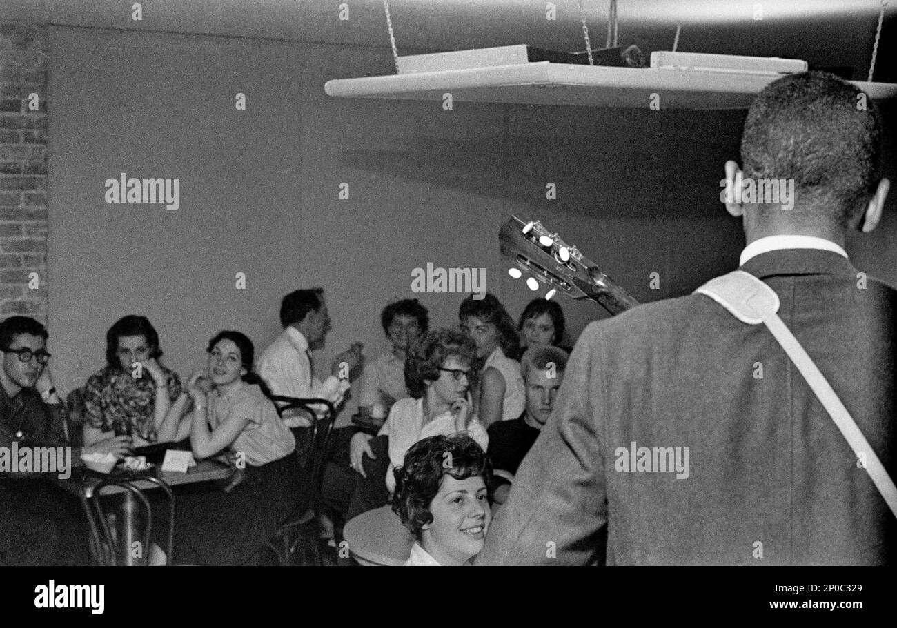 FILE - In this 1960 file photo provided by the Joe Alper Photo ...