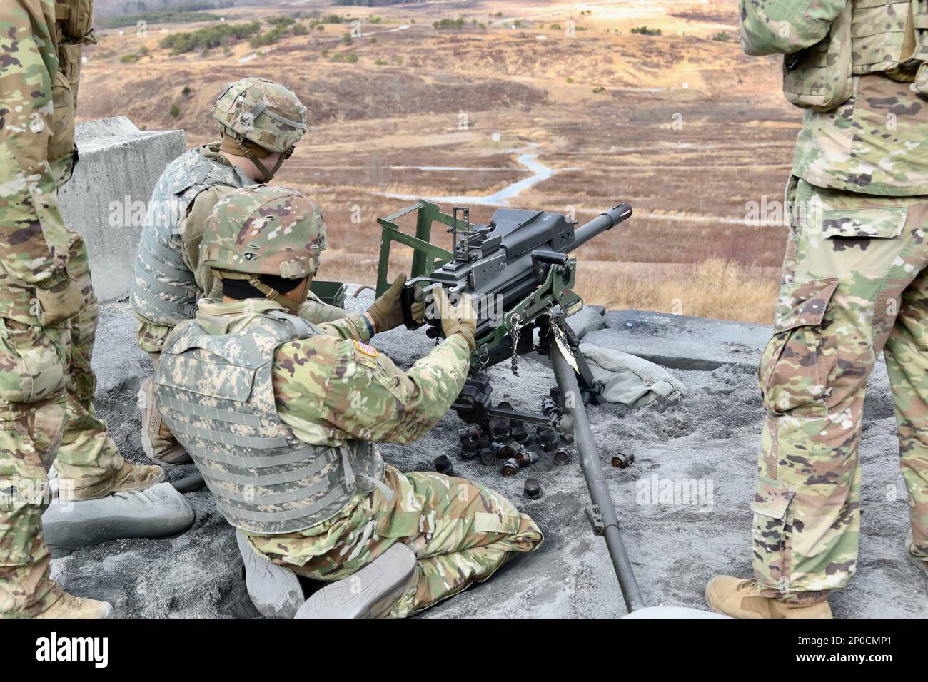 U.S. Soldiers with the Pennsylvania National Guard train with Mark 19 ...