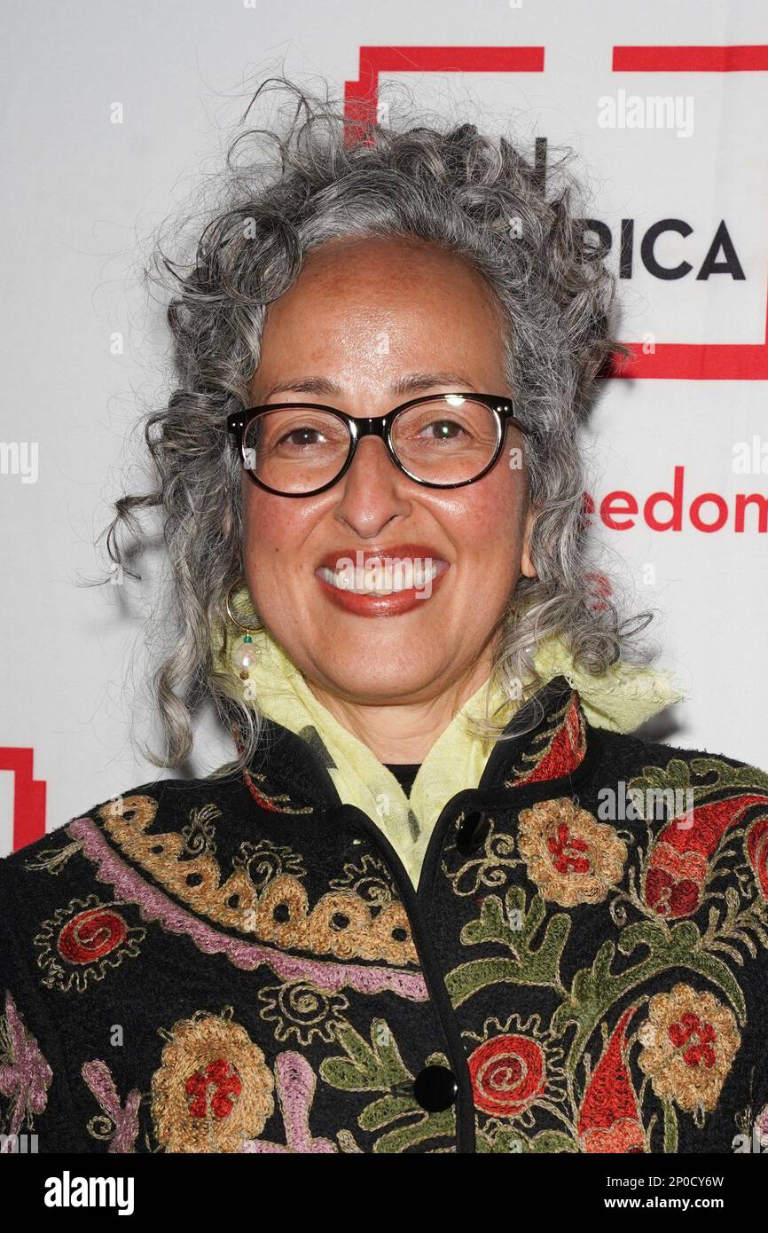 Sofia samatar hi-res stock photography and images - Alamy