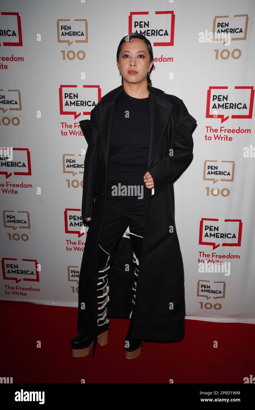 Angela dimayuga hi-res stock photography and images - Alamy