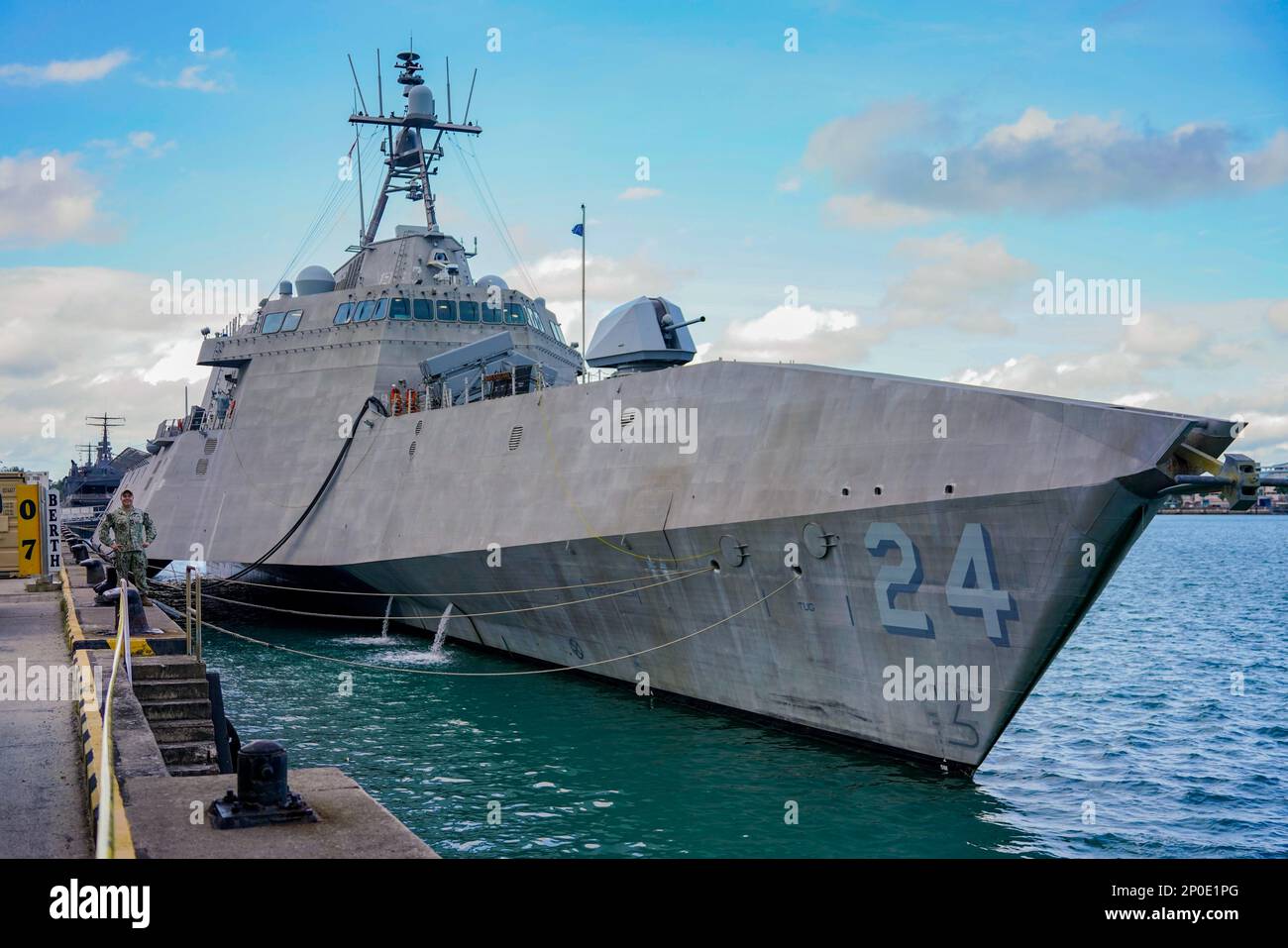 SINGAPORE (Feb. 3, 2023) Cmdr. Andrew Laidler, the former executive ...