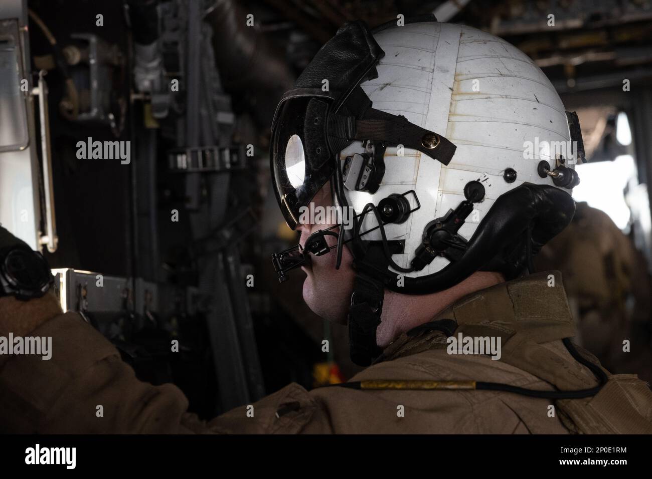 U.S. Marine Corps Cpl. Scott G. Duncan, a crew chief with Marine Medium ...