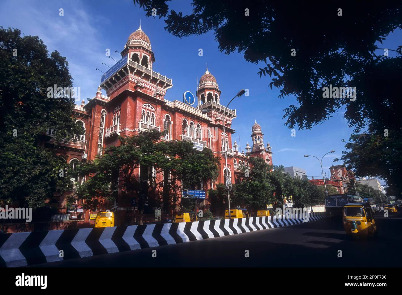 State Bank of india, Esplanade Road, chennai. Indo-saracenic style ...