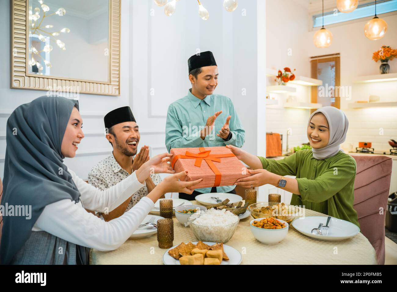 Two muslim female friends hi-res stock photography and images - Alamy