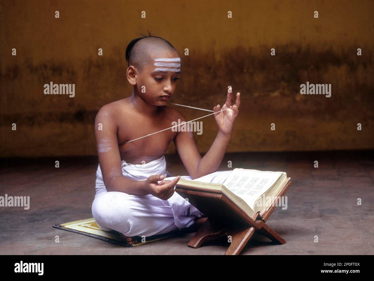 Indian boy reciting vedas, Hindu scripture, Kumbakonam, Tamil Nadu ...