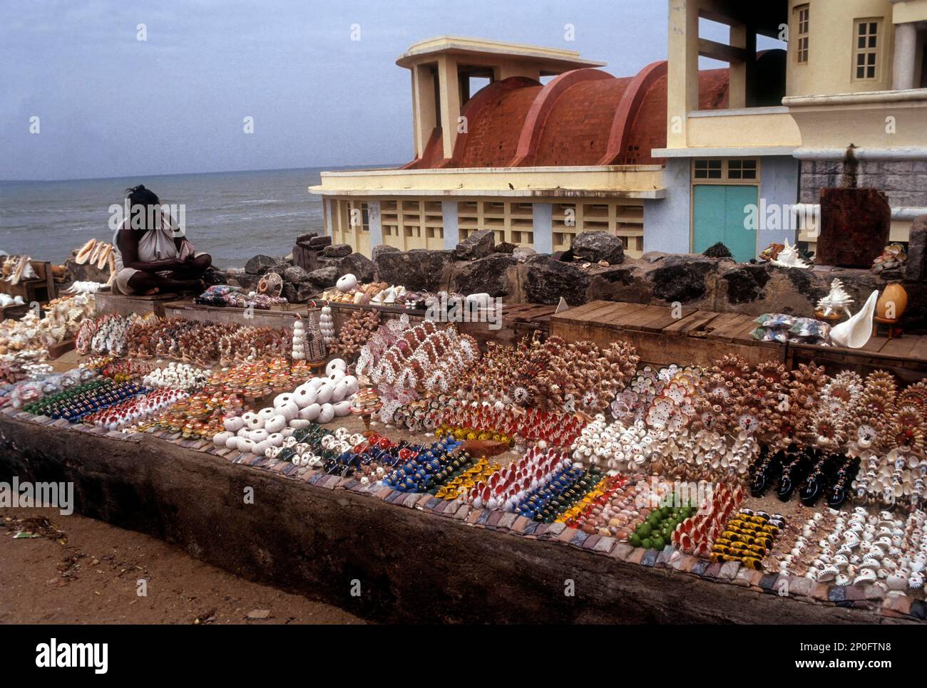 Kanyakumari shells hi-res stock photography and images - Alamy