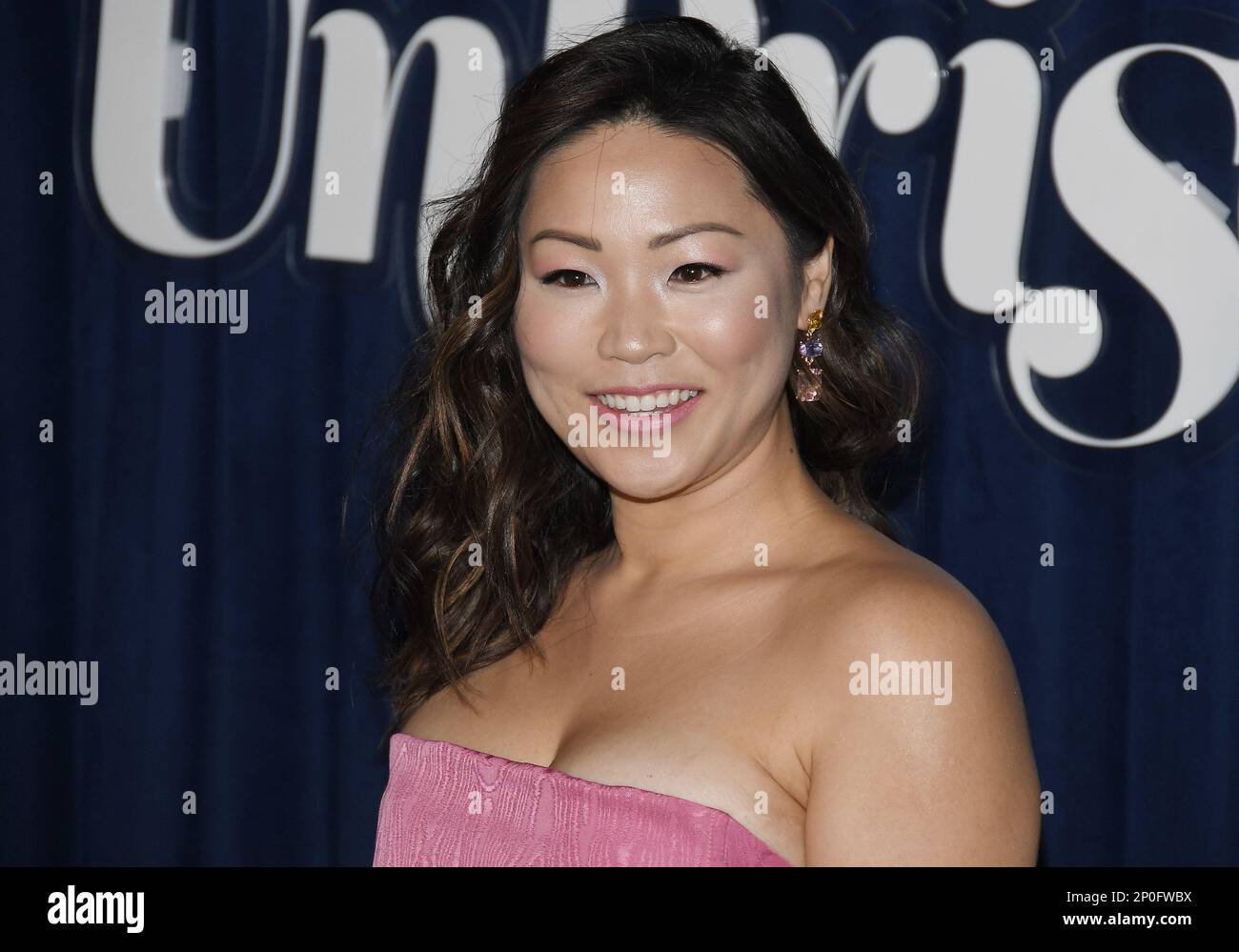 Jee young han hi-res stock photography and images - Alamy