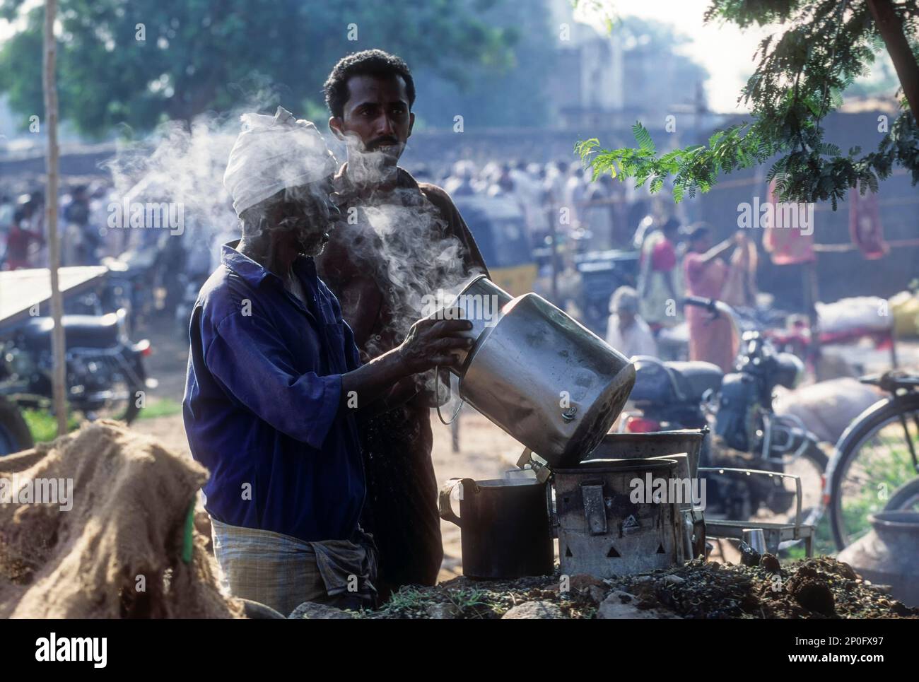 Tamil nadu tea shop hi-res stock photography and images - Alamy