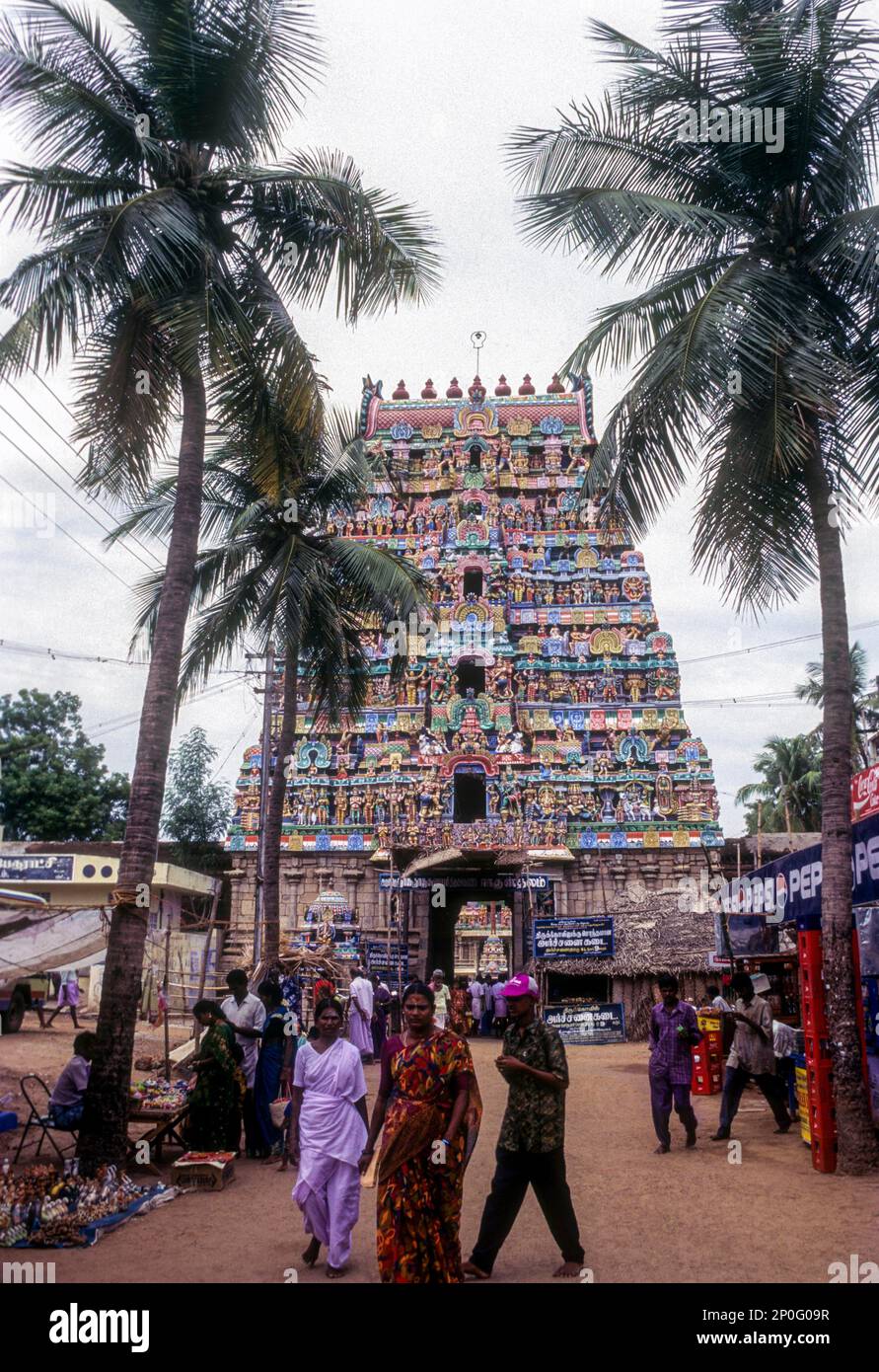 Naganathar Swamy Temple in Tirunageswaram near Kumbakonam, Tamil Nadu ...