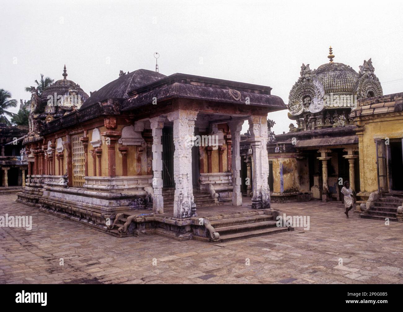 Swetharanyeswarar Temple near Mayiladuthurai, Tamil Nadu, South India ...