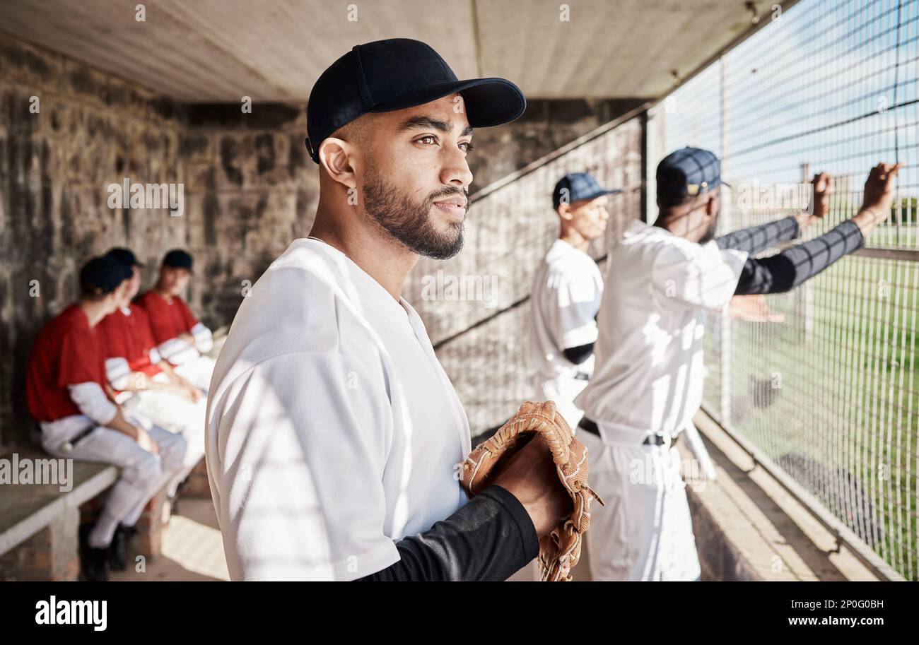 Diverse male baseball team hi-res stock photography and images - Alamy