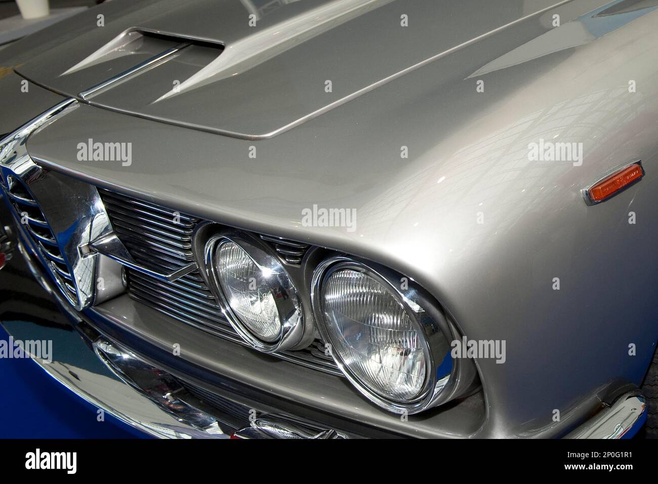 Alfa Romeo Giulia Sprint Speciale, Coupe classic car, Alfa Romeo 2600 ...