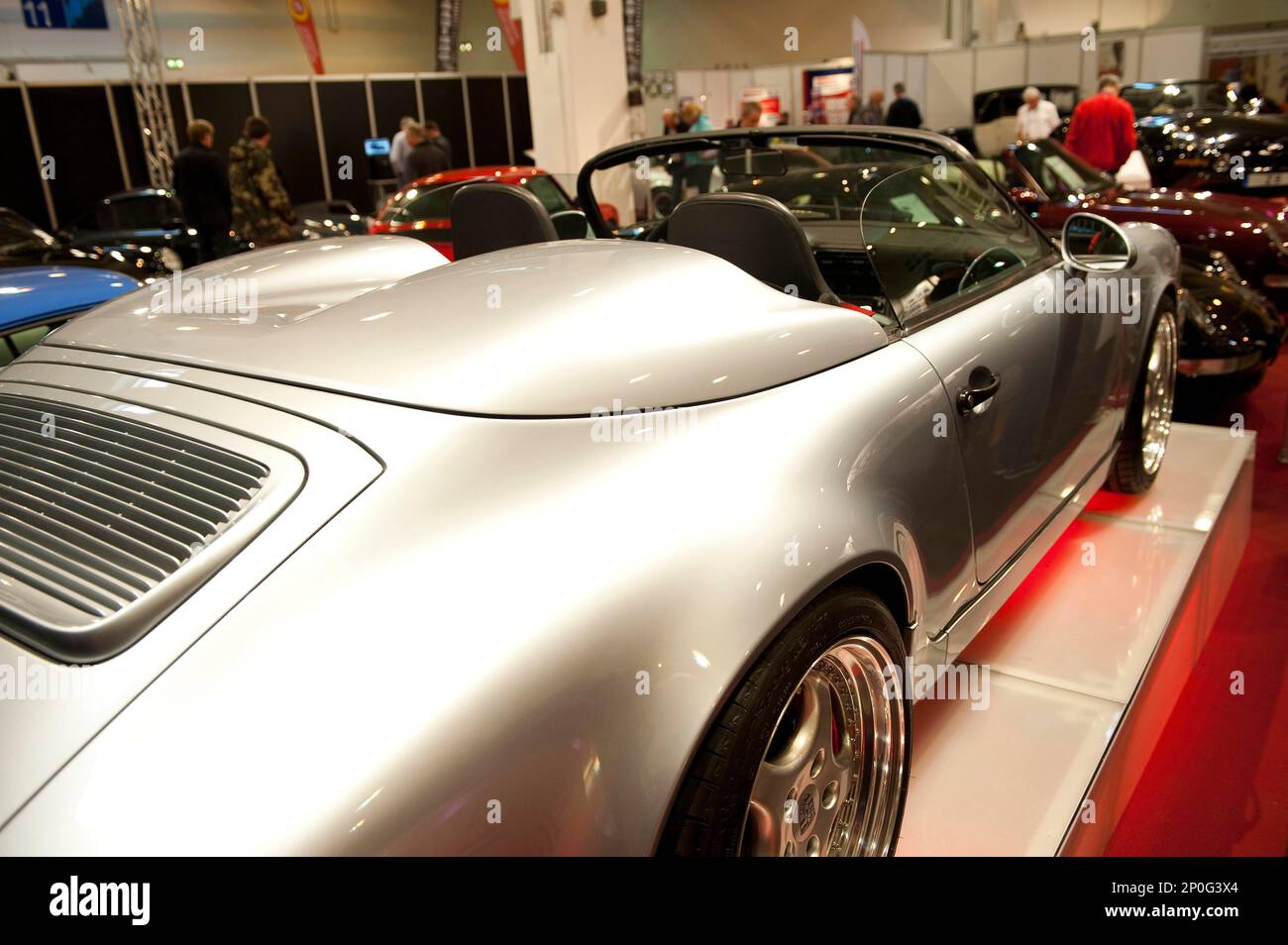 Porsche 911 Speedster, 964 Speedster, silver Stock Photo - Alamy
