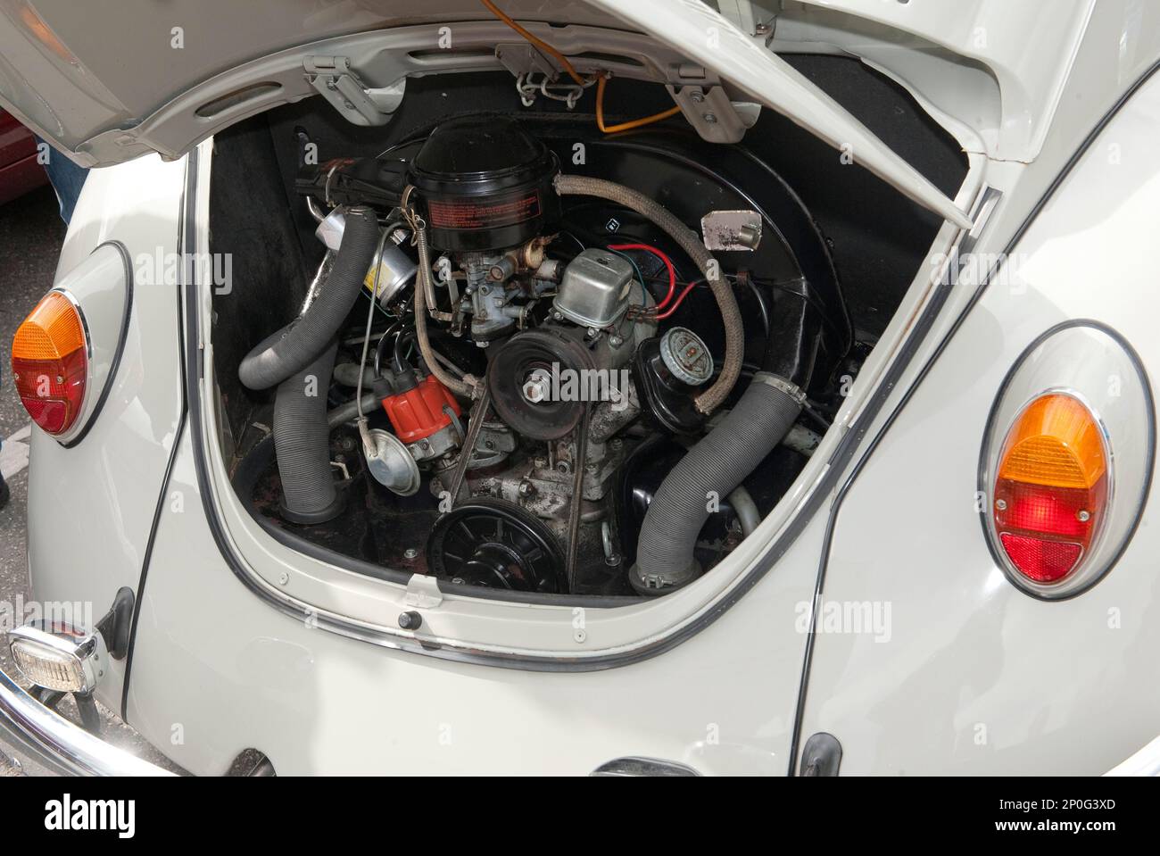 Vw beetle engine hi-res stock photography and images - Alamy