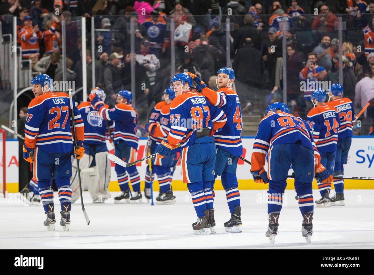 Edmonton Oilers Connor Mcdavid 97 And Zack Kassian 44 Skate Off Together After Beating The
