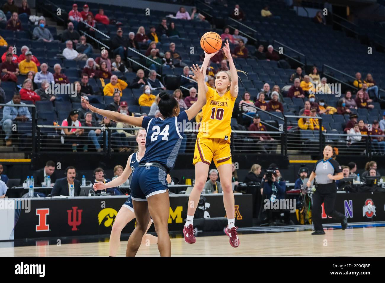 Minneapolis, Minnesota, USA. 1st Mar, 2023. Minnesota Golden Gophers ...