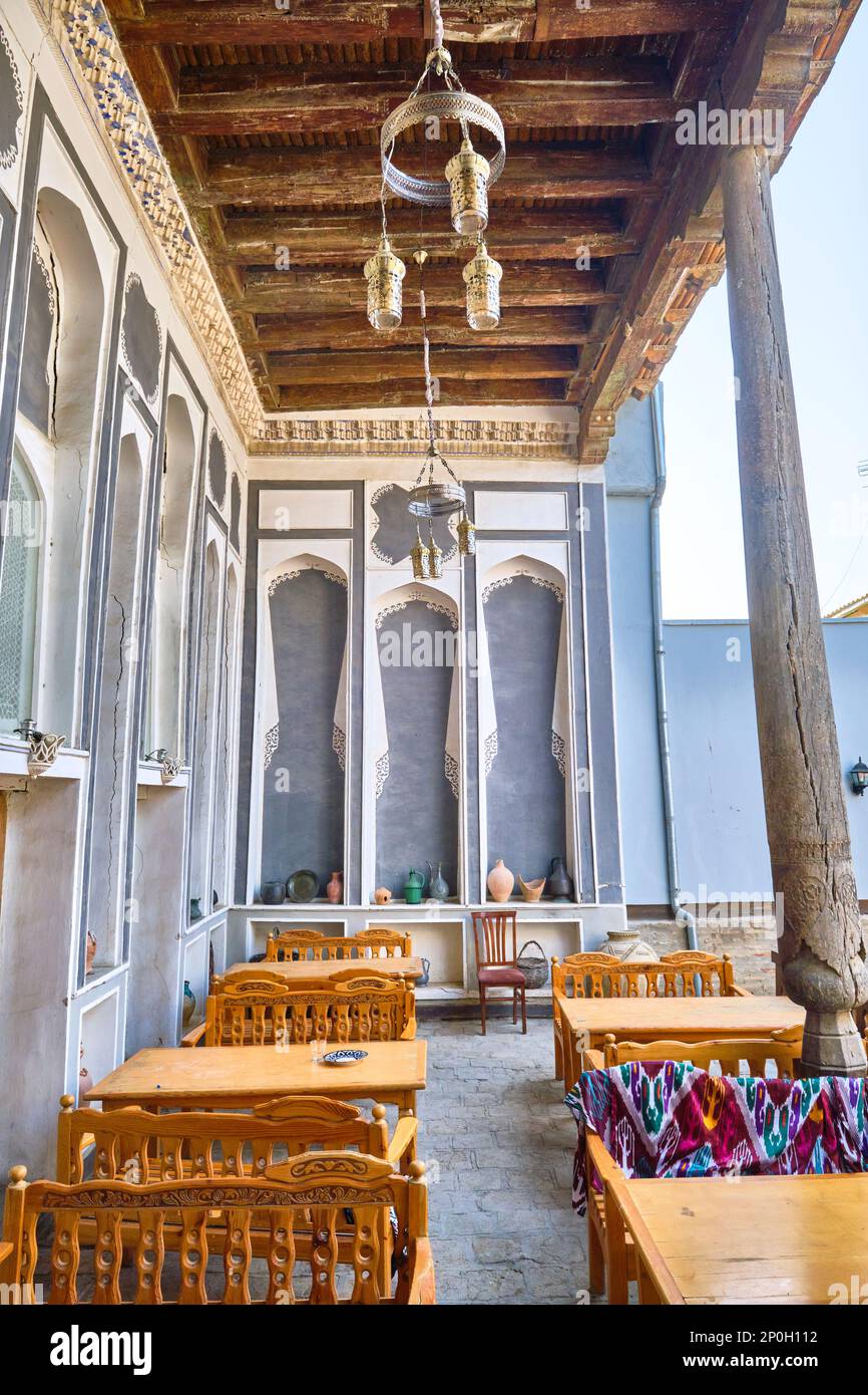 Exterior view, the house now used as a restaurant and the facade ...