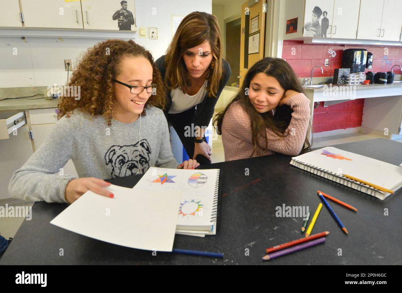In this Monday, Nov. 7, 2016 photo, teacher Sarah Ritz Swain helps ...