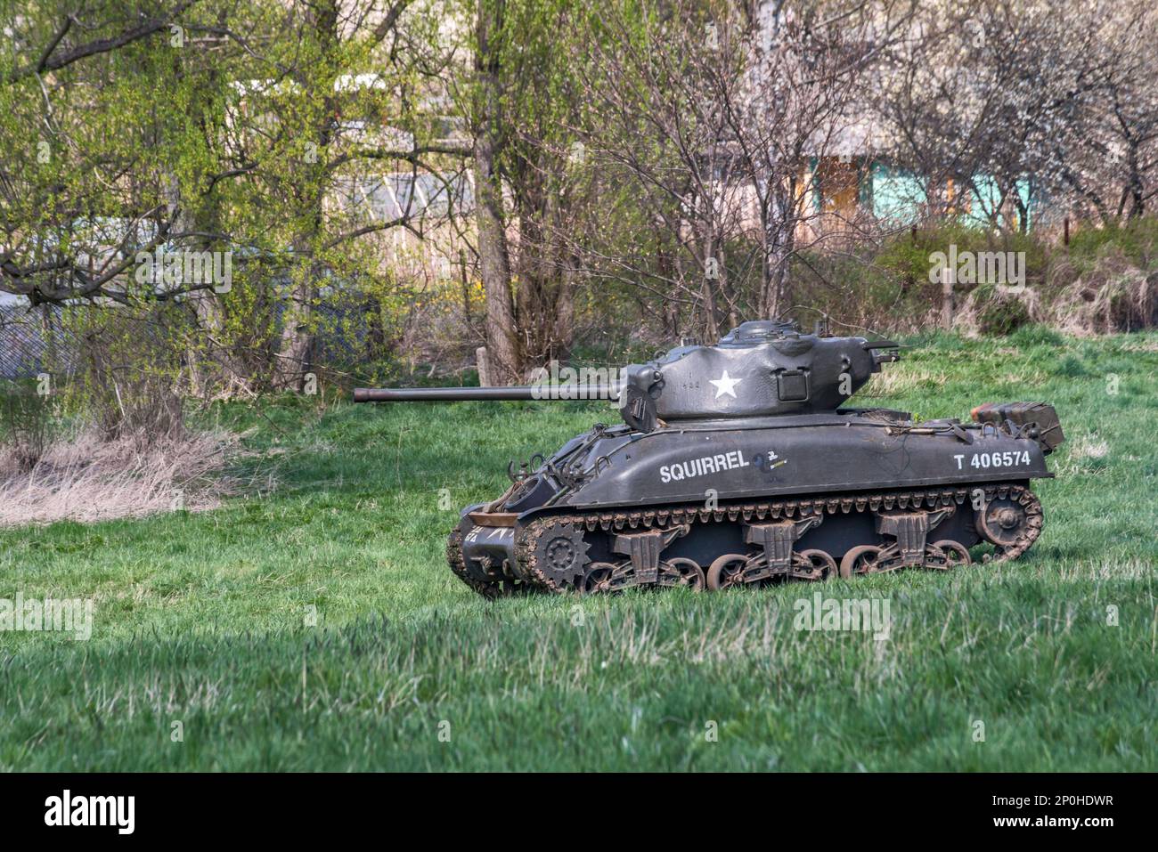 Us army sherman battle tank hi-res stock photography and images - Alamy